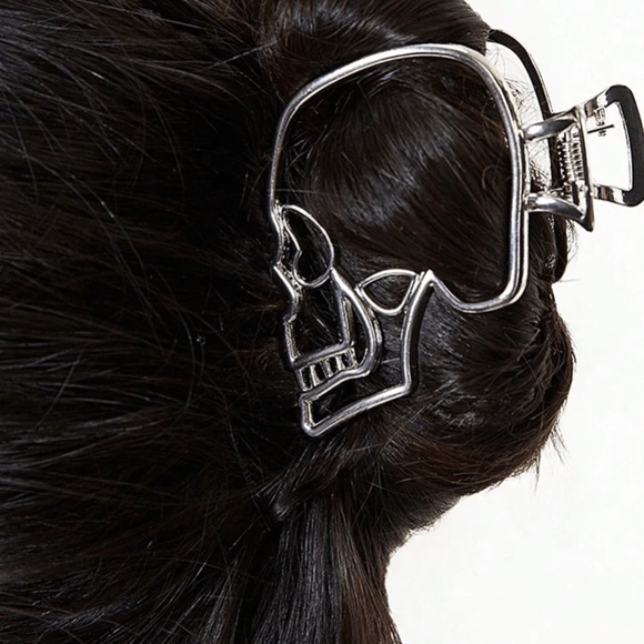Accessories | Skull Hair Clip | Poshmark